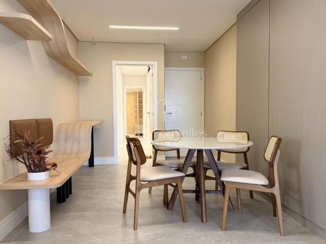 Apartamen totalmente mobiliado a poucos passos do Mar de Guaratuba