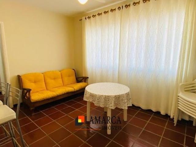 apartamendo de dois quartos a venda em Guaruja