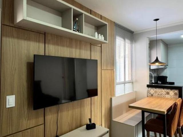 Apartameno no Parque Freemont por R$ 305 mil