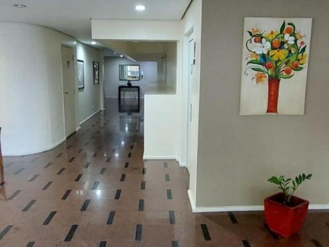 Apartamento à Venda na Rua Dr. Gabriel dos Santos, Santa Cecília São Paulo SP: 2 Quartos, 1 Suíte