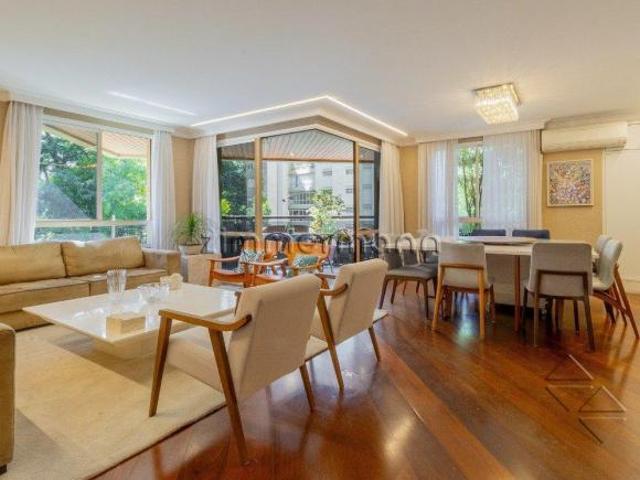 APARTAMENRO SANTA CECILIA 3 SUÍTES 3 VAGAS