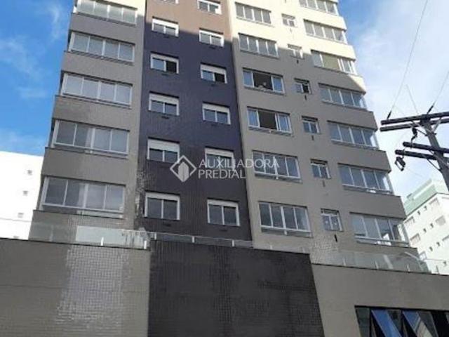 Apartametno com 61m² com 2 quartos e 1 vaga no bairro Navegantes em Capão da Canoa