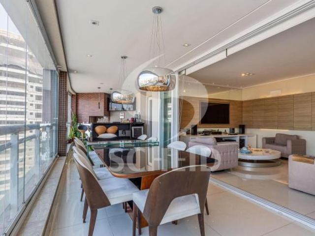 Apartamneto à venda no Park One Ibirapuer, 171 m², 4 quartos 3 suítes, 3 vagas