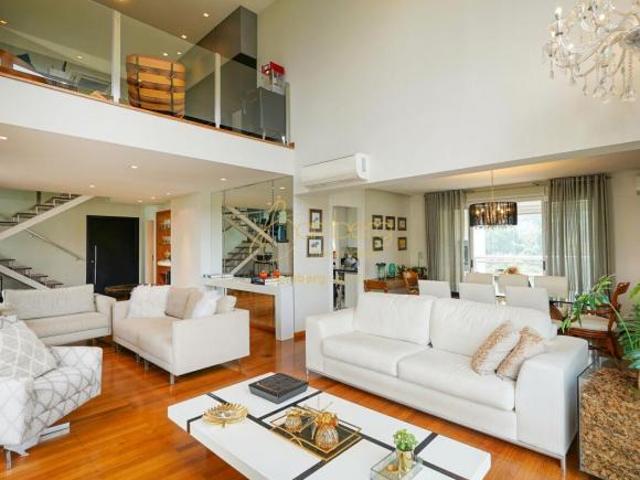Apartartamento em prédio icônico no Panamby / 2 Quartos /suítes