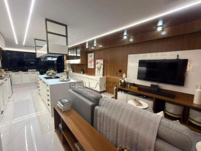 Apartemento com configiração de 3 dormitorios mas alterado para 2 dormitorios com Demi Súite. vaga d