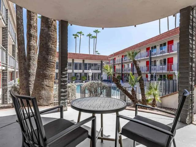 Aparthotel with Private Bedroom, All Inclusive Utilities, High Speed Internet & Premium Amenities