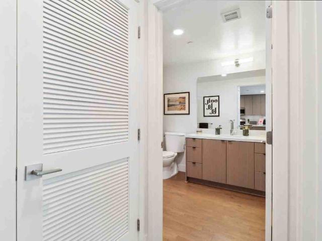 Apex and Alina Studio Apartment for Rent at 700 W 9th St, Los Angeles, CA 90015 Downtown Los Angeles