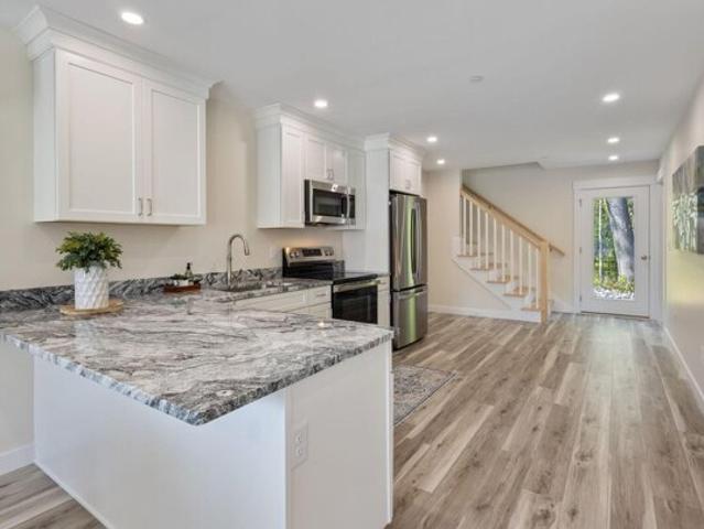 Apex Dr Unit,westbrook, Condo For Sale