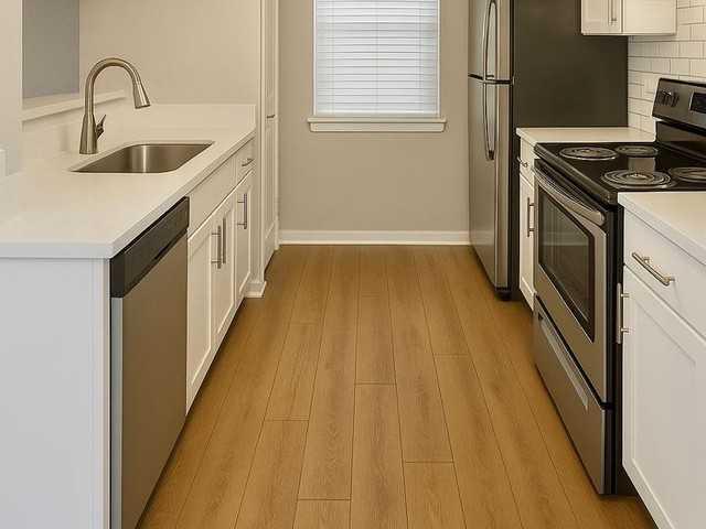 Apex Hoover 1 Bedroom Apartment for Rent at 2250 Little Valley Rd, Hoover, AL 35216