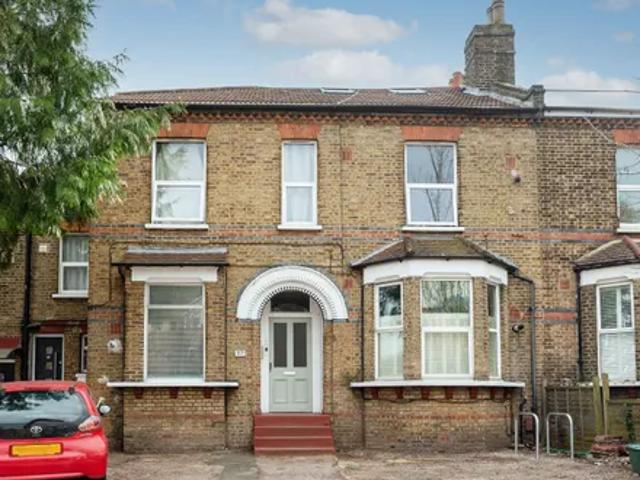 Apex Kids, 33 Croydon Road, London, SE20 7AH, United Kingdom | 1 bed apartment for rent #165445649 | Rentberry