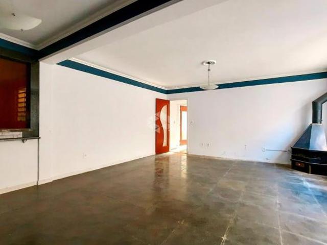 Apê bem localizado no Bairro Nossa Senhora de Fátima