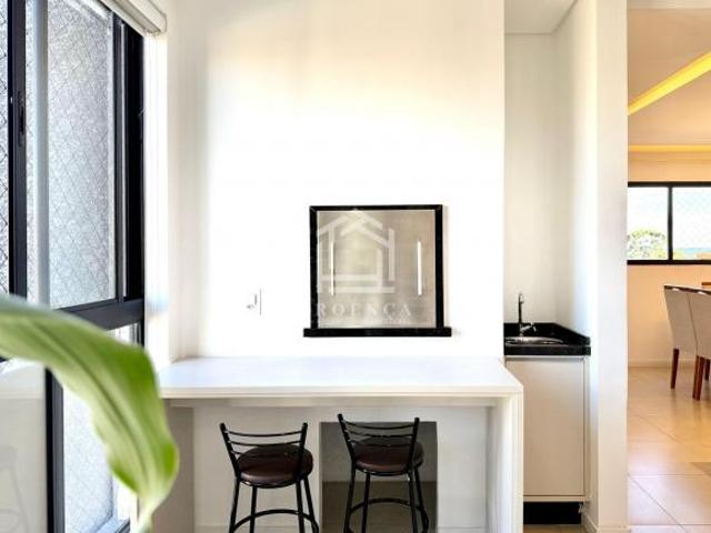 Apê semi mobiliado com 3 dorm. à venda, 96m² por R$ 799.000 Centro SJP/PR