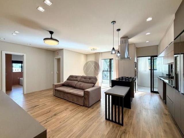 Apê totalmente mobiliado à venda, 3 quartos 1 suíte com 138m² R$ 990.000 Centro SJP/PR