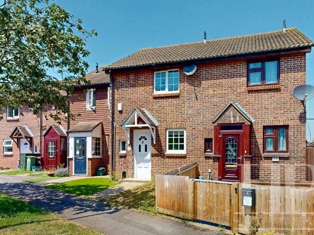 Apeldoorn Drive, Wallington SM6, 2 bed terraced house to rent, £1,800 pcm | PrimeLocation