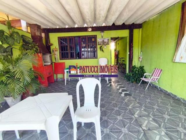 Apenas 414 Metros do Mar! Casa Térrea + Edícula no Bal. Itaóca em Mongaguá