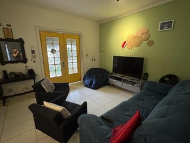 APENAS PARA MULHERES METRO BROOKLIN Aloha Coliving