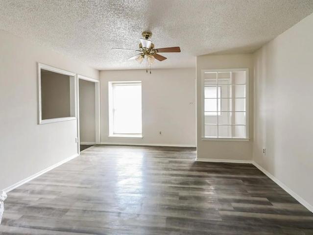 Appartment For Rent 2 bed 2 baths