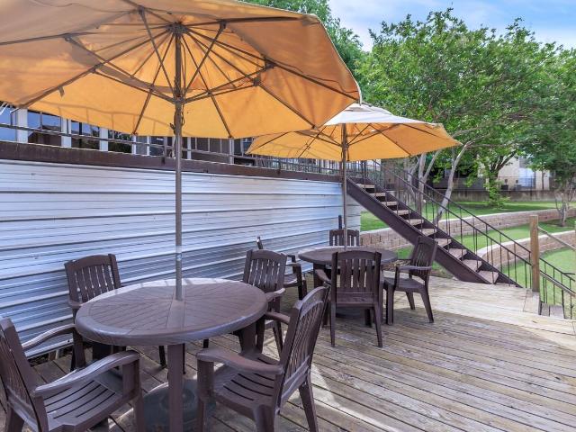 Appian Way 3 Bedroom Apartment for Rent at 3325 Willowcrest Dr, North Richland Hills, TX 76117