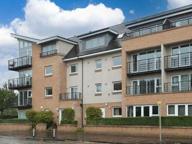 Appin Place, Slateford, 3 Bedroom Flat
