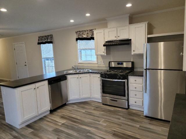 Apple Valley MHC 3 Bedroom Apartment for Rent at 10326 Old Leo Road, Fort Wayne, IN 46825