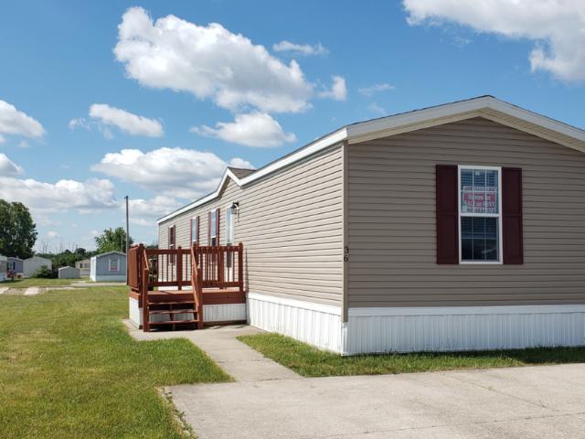 Apple Valley MHC 3 Bedroom Apartment for Rent at 10326 Old Leo Road, Fort Wayne, IN 46825