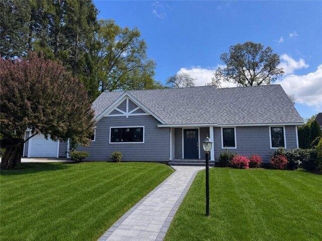 Apple Gate Rd, Cranston, Home For Sale