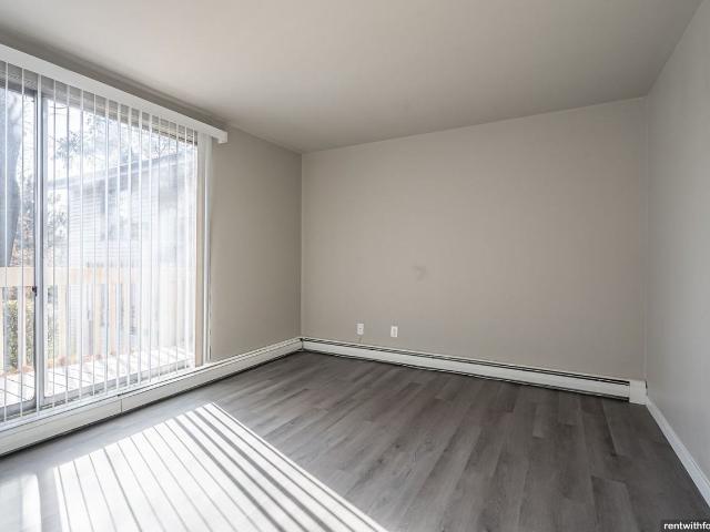 Apple Ridge Apartments 3 Bedroom Apartment for Rent at 9016 5000, 5002, 5004, 5010, 8854, 8856, 8858, 8871, 8873, 8875, 9000, 9002, 9004, 9012, 9014, 9016 N. 90th St, Milwaukee, WI 53225 Timmerman Airport