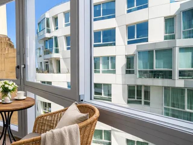 Apple Store, Electric Boulevard, Nine Elms, London, SW11 8DD, United Kingdom | 2 bed apartment for rent #167380847 | Rentberry