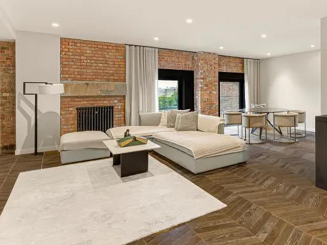 Apple Store, Electric Boulevard, Nine Elms, London, SW11 8DD, United Kingdom | 3 bed apartment for rent #166810968 | Rentberry