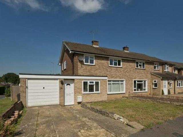 Applegarth Avenue, Guildford, 3 Bedroom Semi detached