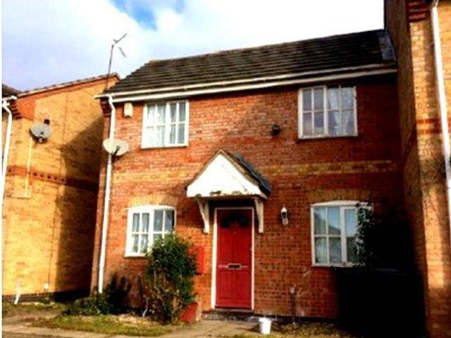 Applegarth Close, Corby NN18, 2 bed property to rent, £950 pcm | PrimeLocation