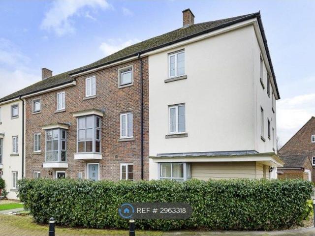 Appleton Drive, Basingstoke RG24, 5 bed terraced house to rent, £2,000 pcm | PrimeLocation