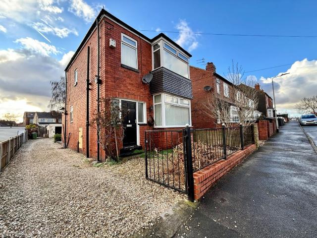 Appleton Grove, Leeds, West Yorkshire LS9, 3 bed detached house to rent, £1,200 pcm | PrimeLocation