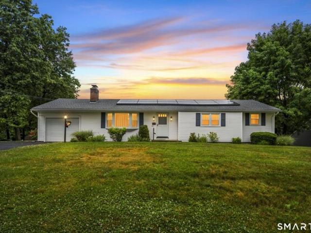 Appletree Dr, East Hartford, Home For Sale