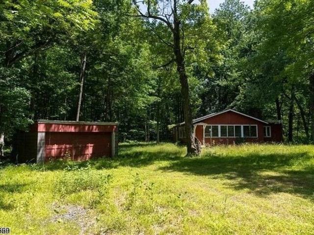 Appletree Row, Berkeley Heights Twp, Home For Sale