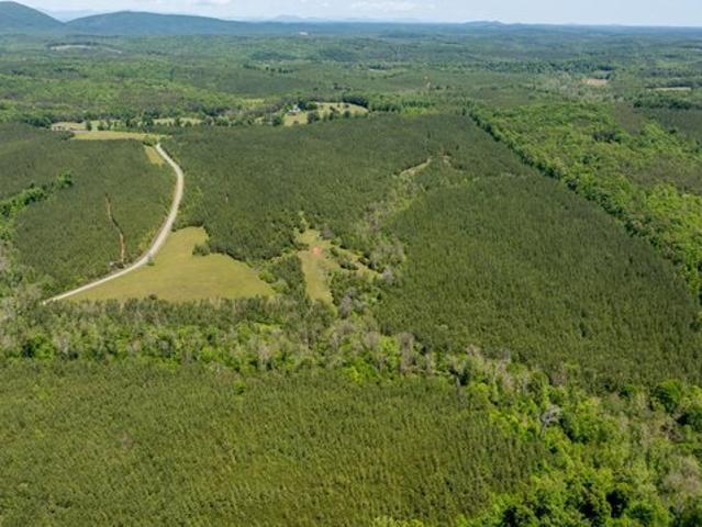 Appletree Unit 8C, Sandy Level, VA 24161