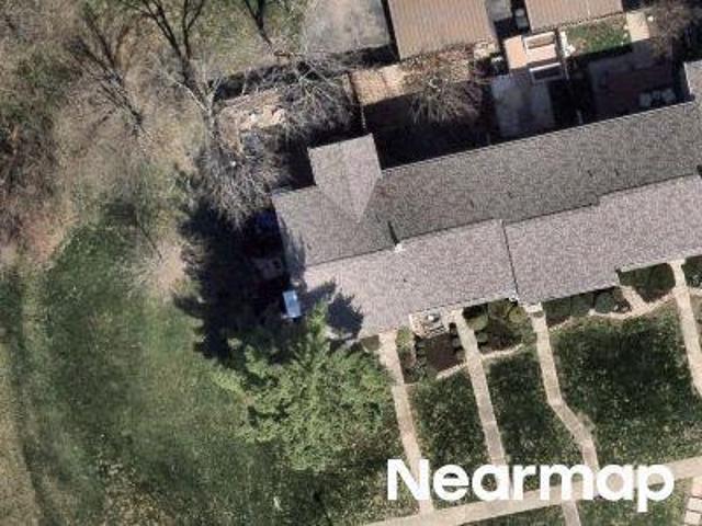 Applewood Dr