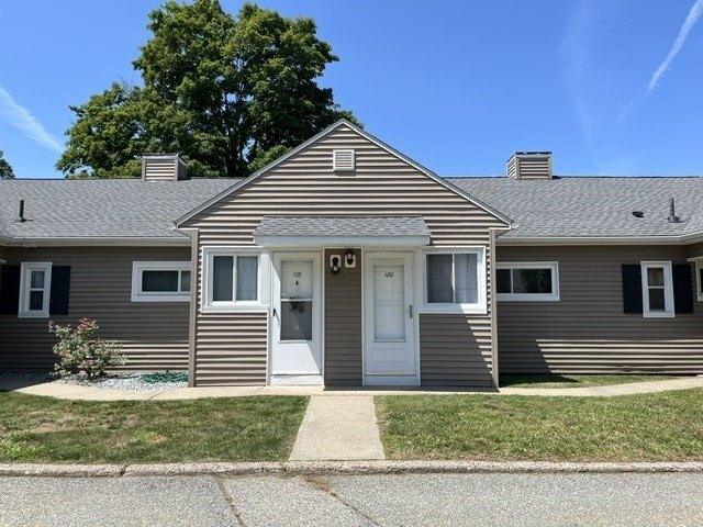 Applewood Dr Unit,chicopee, Condo For Sale