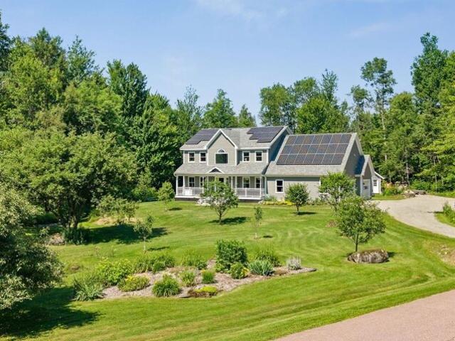 Applewood Ln, Williston, Home For Sale