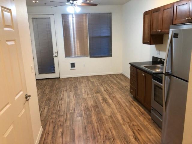 Apply the same day you view and receive the first month free rent on a 13 2 Bedroom Apartment for Rent at 312 Ne Monroe St, Portland, OR 97212 Eliot