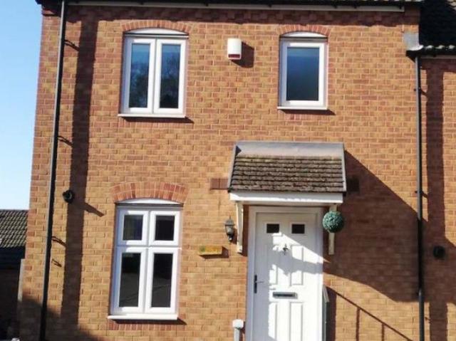 Apply Online Welsh Housing Partnership must be earning £23,000 salary – 3 Bed House, Groeswen Park, Margam