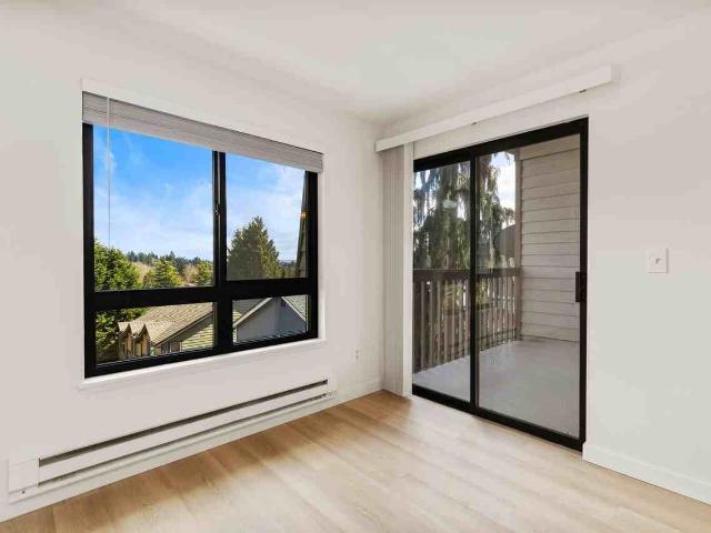 Approach at Jackson Park 1 Bedroom Apartment for Rent at 1203 Ne 135th St, Seattle, WA 98125 Pinehurst