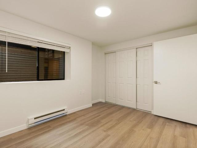 Approach at Jackson Park 2 Bedroom Apartment for Rent at 1203 Ne 135th St, Seattle, WA 98125 Pinehurst