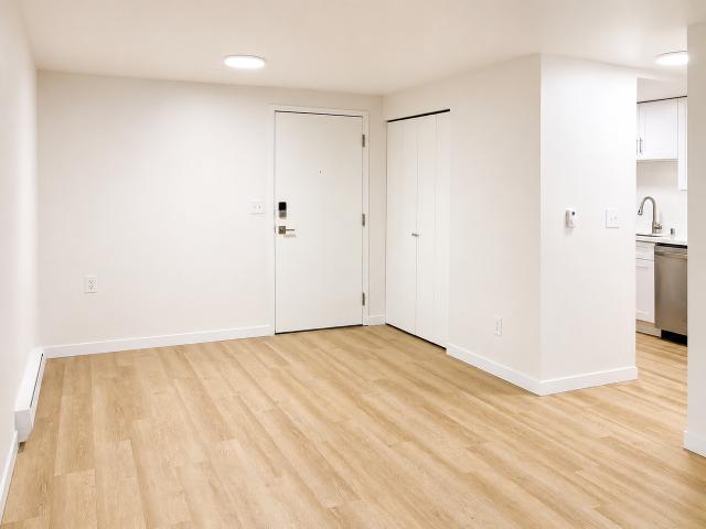 Approach at Jackson Park 2 Bedroom Apartment for Rent at 1203 Ne 135th St, Seattle, WA 98125 Pinehurst