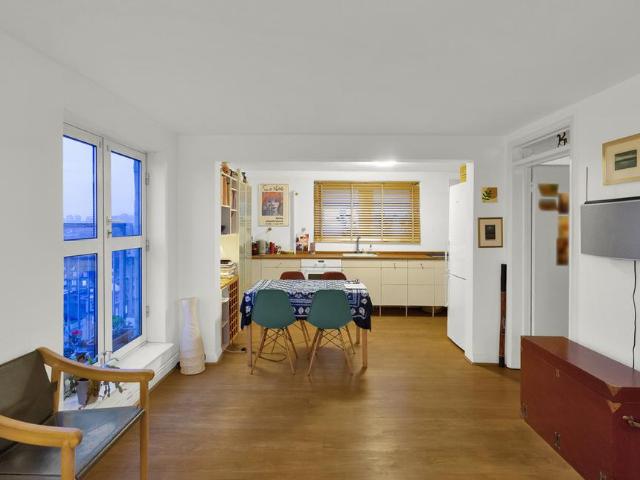 Approach Road, London, E2 2 bed apartment to rent £2,500 pcm £577 pw