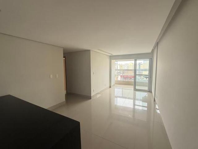 Apresentamos este belíssimo apartamento no Glass Tower