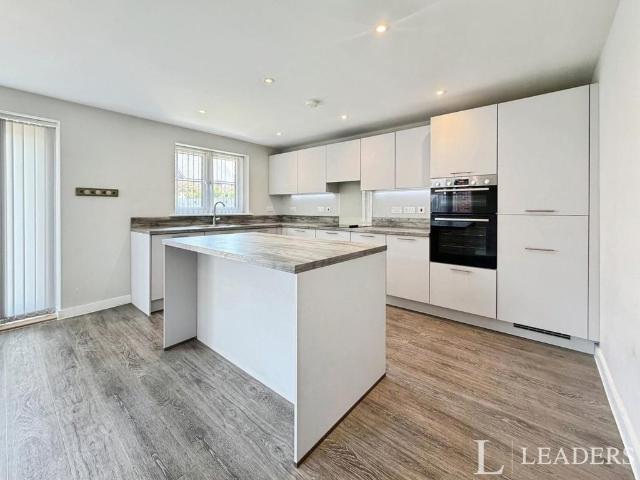 Apricot Mews, Tiptree, Colchester, CO5 4 bed detached house to rent £2,100 pcm £485 pw