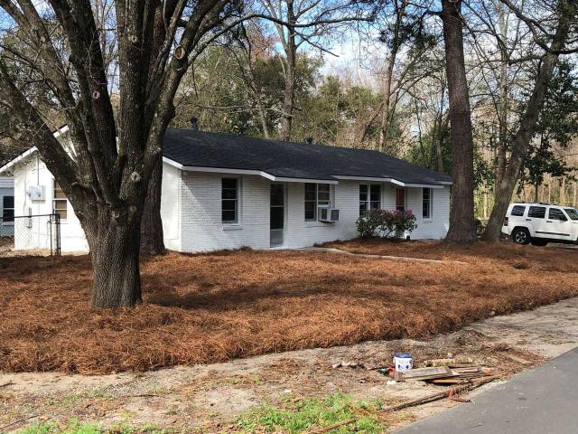 April Ave Duplex 2 Bedroom Apartment for Rent at 5220 April Ave, North Charleston, SC 29406