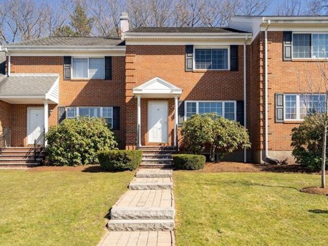 April Ln Unit,lexington, Condo For Sale