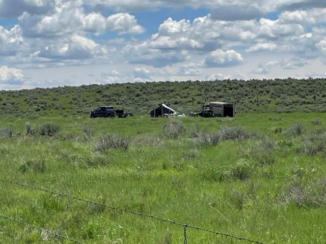 Aprox700 E S Of Highway 20